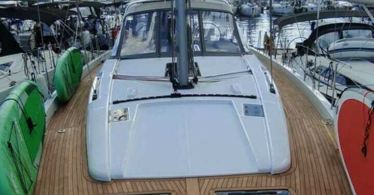 Alquilar velero con capacidad para 6 personas en Marina Kastela ref38563