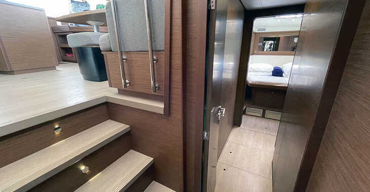 Alquilar catamarán con capacidad para 12 personas en Alimos Marina ref53707
